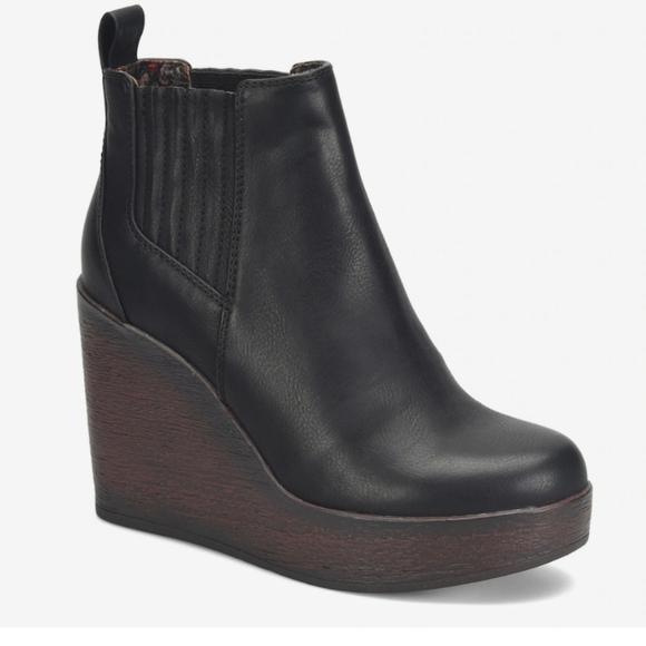 Born | Shoes | New Boc Born Concept Athalia Wedge Bootie Black Faux ...